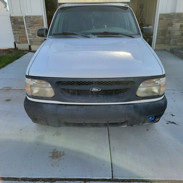 1999 Ford Explorer XLT in Syracuse, UT | KSL Cars