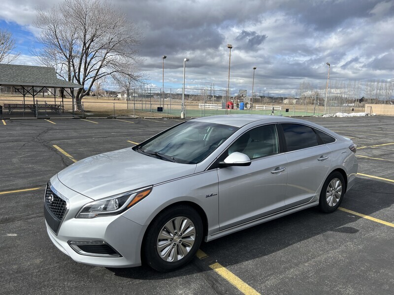 2017 Hyundai SONATA Hybrid SE 11000 in West Haven, UT | KSL Cars