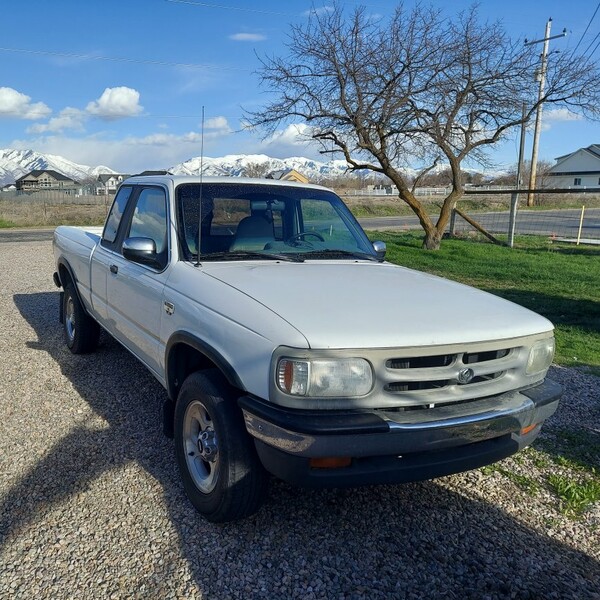 1994 Mazda B-Series B4000 LE in Hooper, UT | KSL Cars
