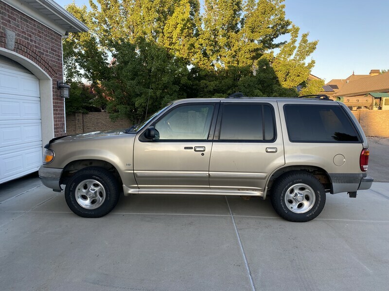 2000 Ford Explorer XLT 3000 in Riverton, UT | KSL Cars