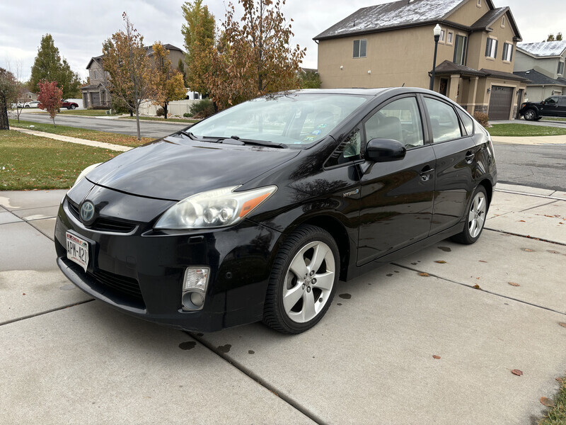 2010 Toyota Prius V in Farmington, UT | KSL Cars