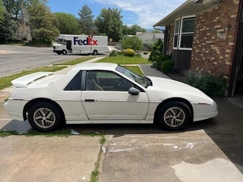 1988 Pontiac Fiero Base 3000 in West Jordan, UT | KSL Cars