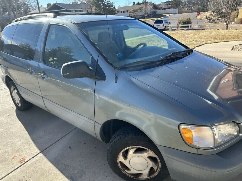 1998 Toyota Sienna LE 600 in Cedar City, UT | KSL Cars