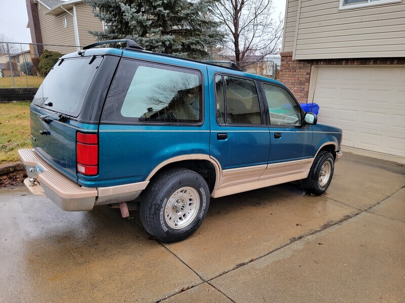 1993 Ford Explorer Eddie Bauer 1300 in Centerville, UT | KSL Cars
