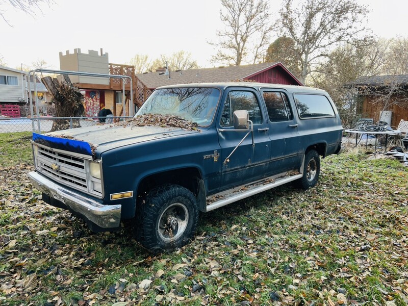 1986 Chevrolet Suburban $1,000 in Hooper, UT | KSL Cars