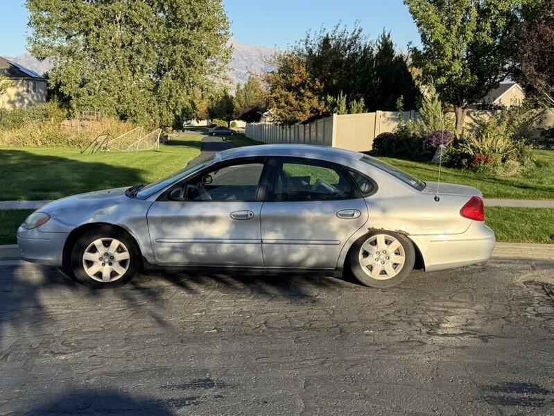 2002 Ford Taurus LX 700 in Saratoga Springs, UT | KSL Cars