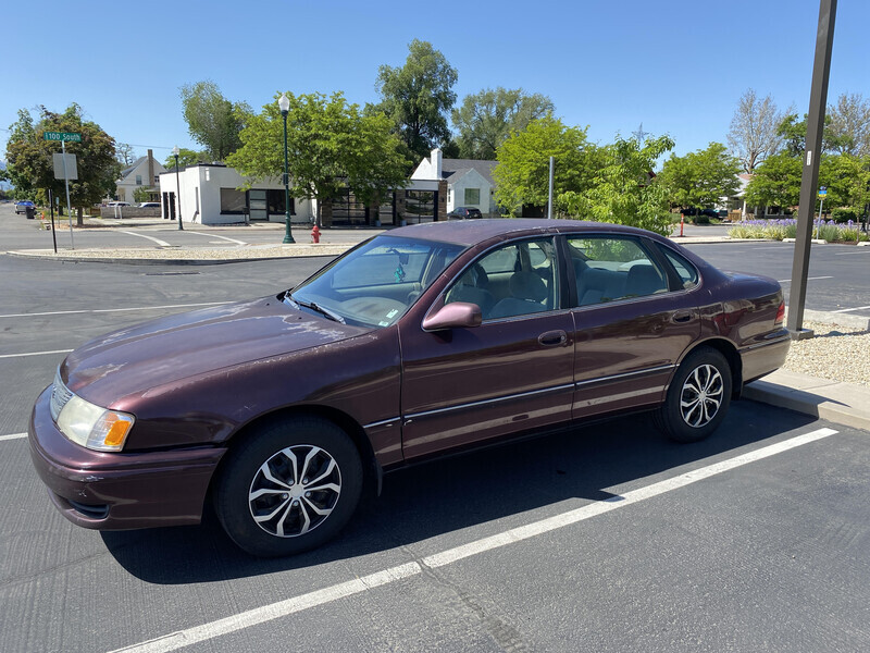 1998 Toyota Avalon XL in Provo, UT | KSL Cars