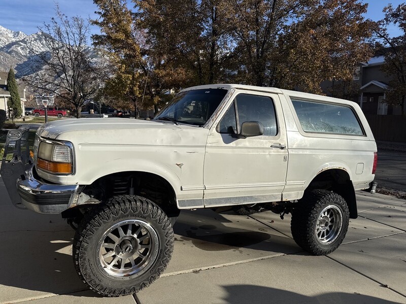 1994 Ford Bronco Eddie Bauer 4700 in Sandy, UT | KSL Cars