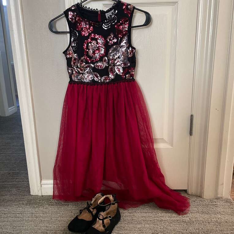 Girls Size 7 Dress W/Black… | Clothing and Apparel | ksl.com