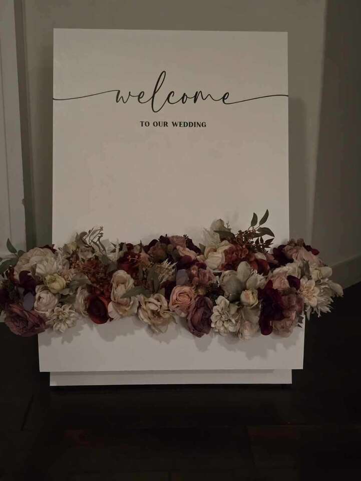 Wedding Signs for RENT | Weddings | ksl.com