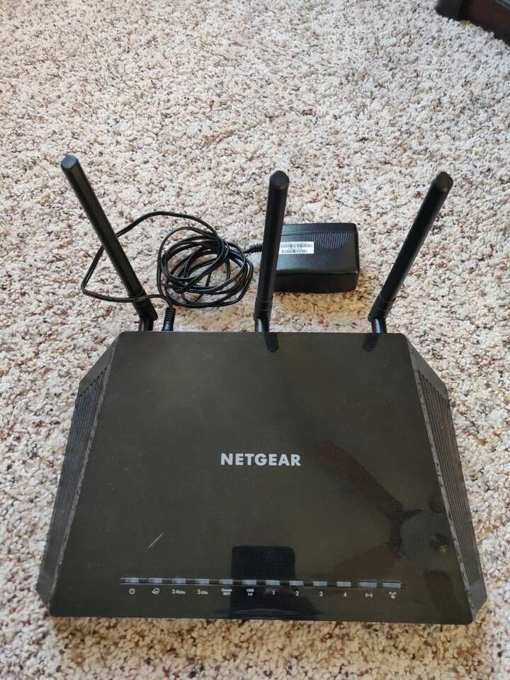 NETGEAR Nighthawk WiFi Router, R6700v… | Computers | ksl.com