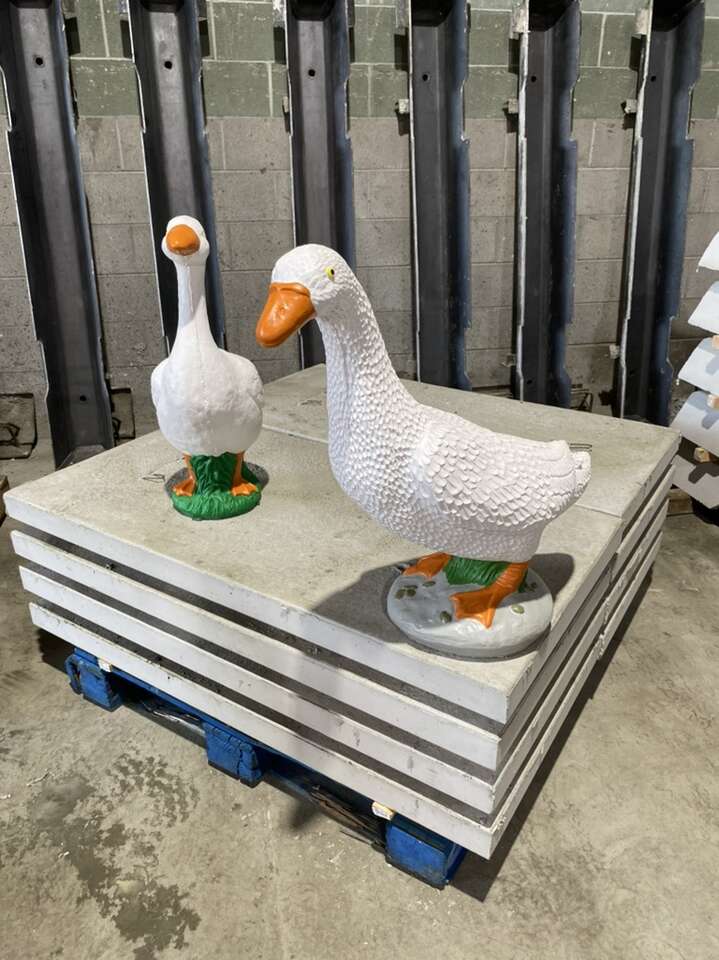 Concrete Porch Goose | Landscape and Yard Decorations | KSL Classifieds