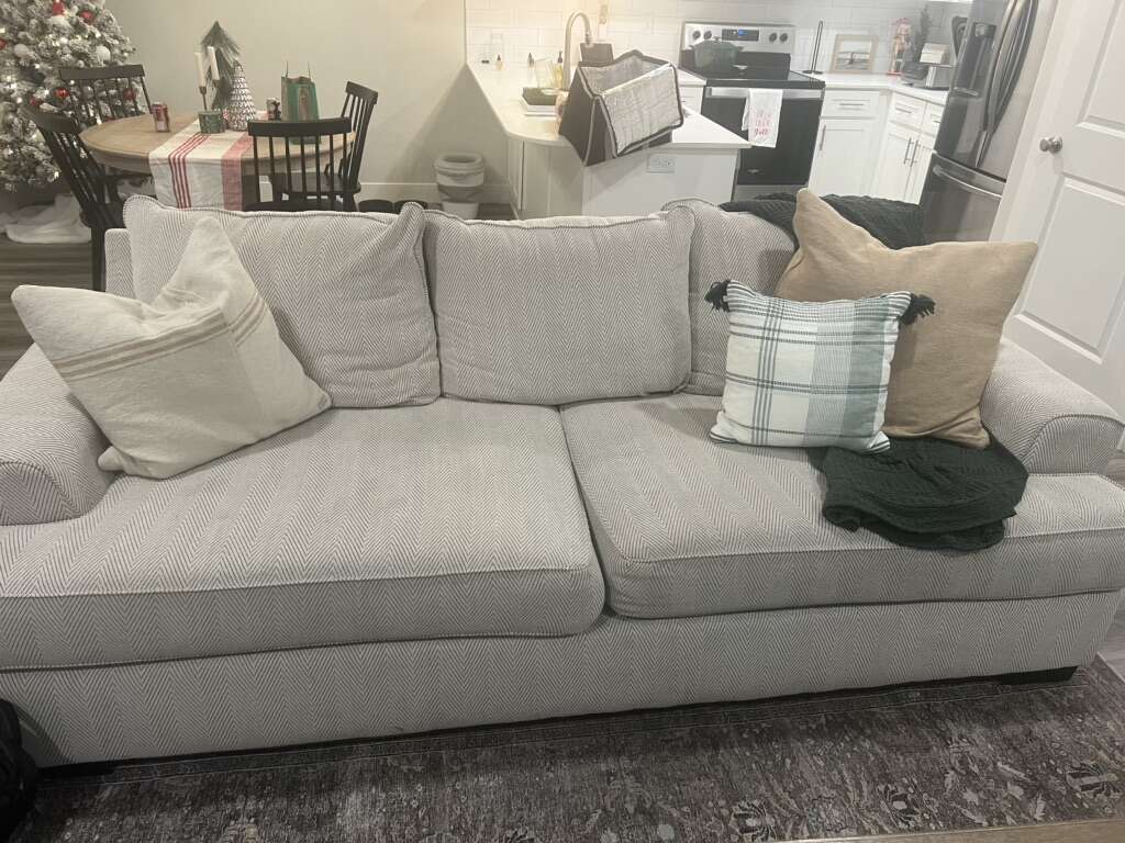 RC Willey Couch, Loveseat and Side Ta… | Furniture | ksl.com