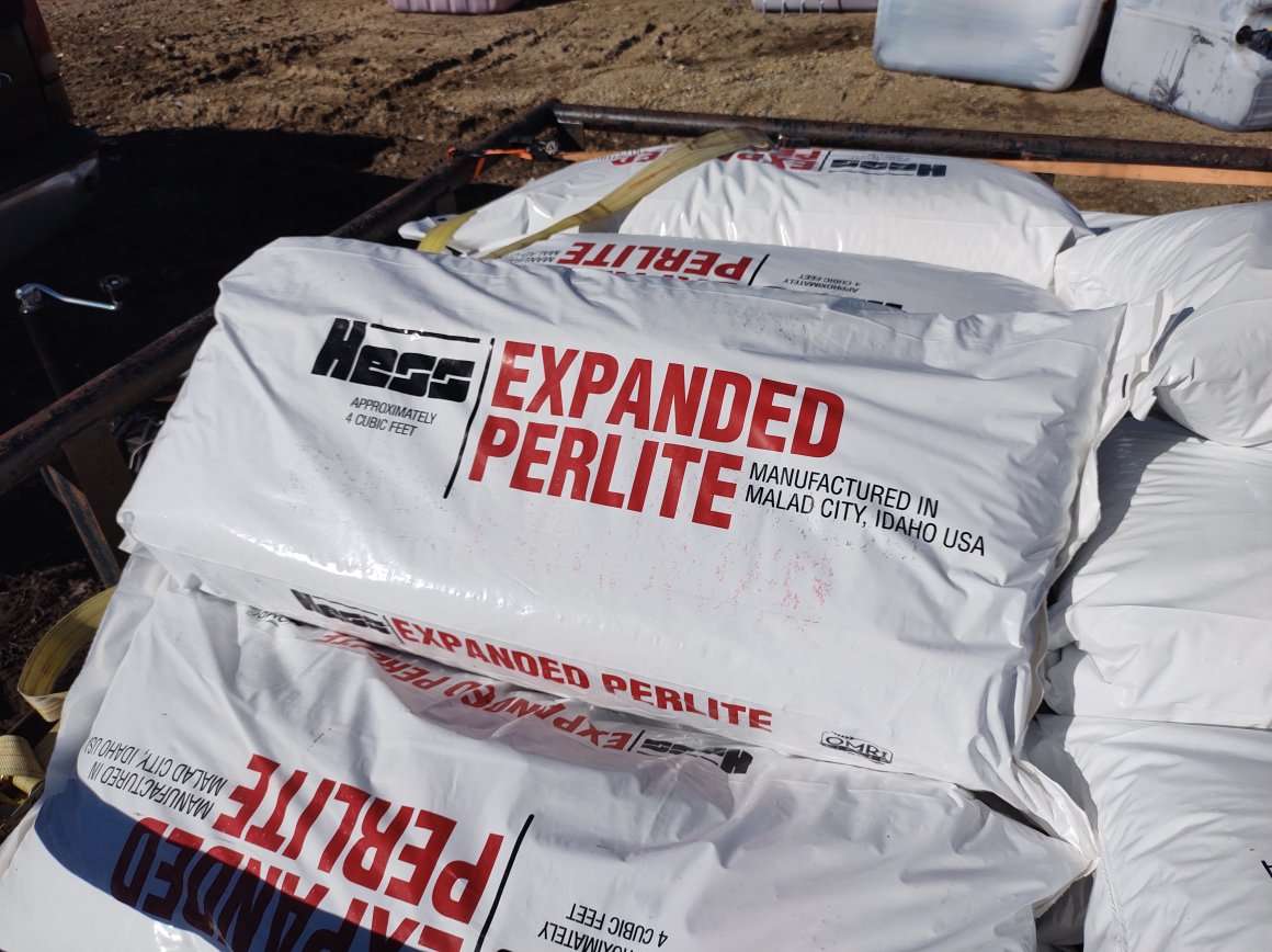 Perlite 4 cu ft bags | Industrial | ksl.com