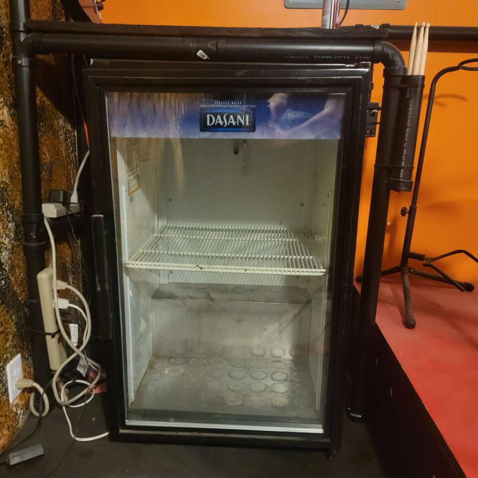 Dasani Cooler/Mini Fridge | Appliances | ksl.com