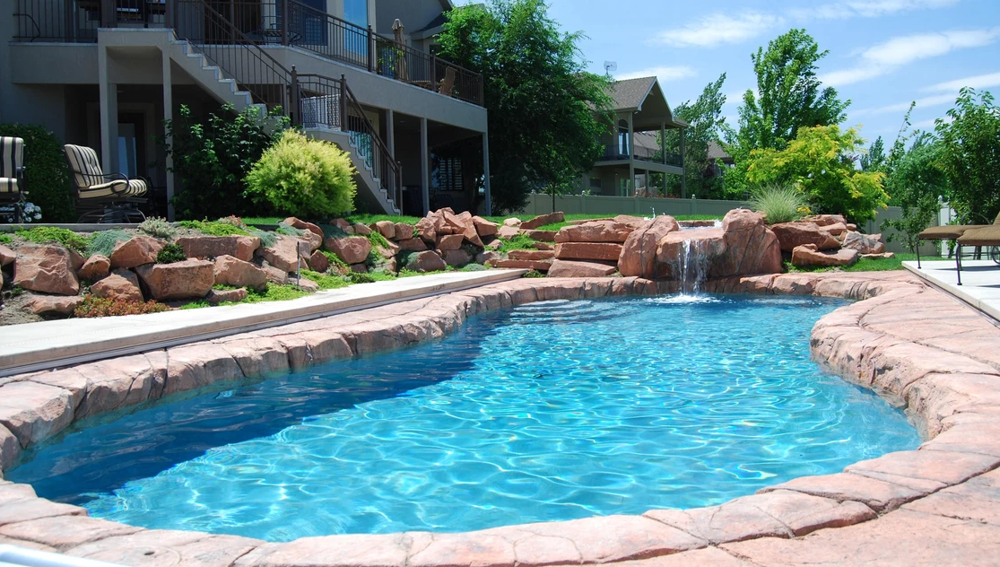 Get Ready To Build! CUSTOM GUNITE OR FIBERGLASS SWIMMING POOLS | Hot ...