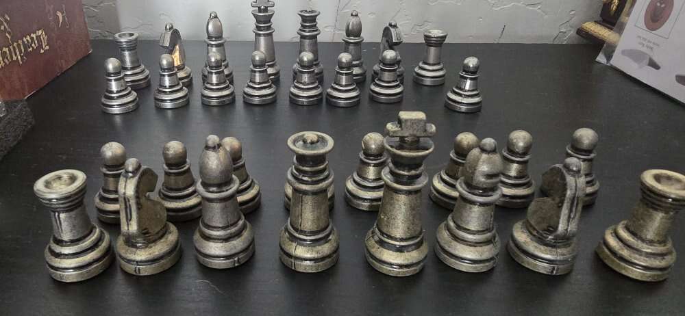 metal chess set no board 30$ Obo | Toys | ksl.com
