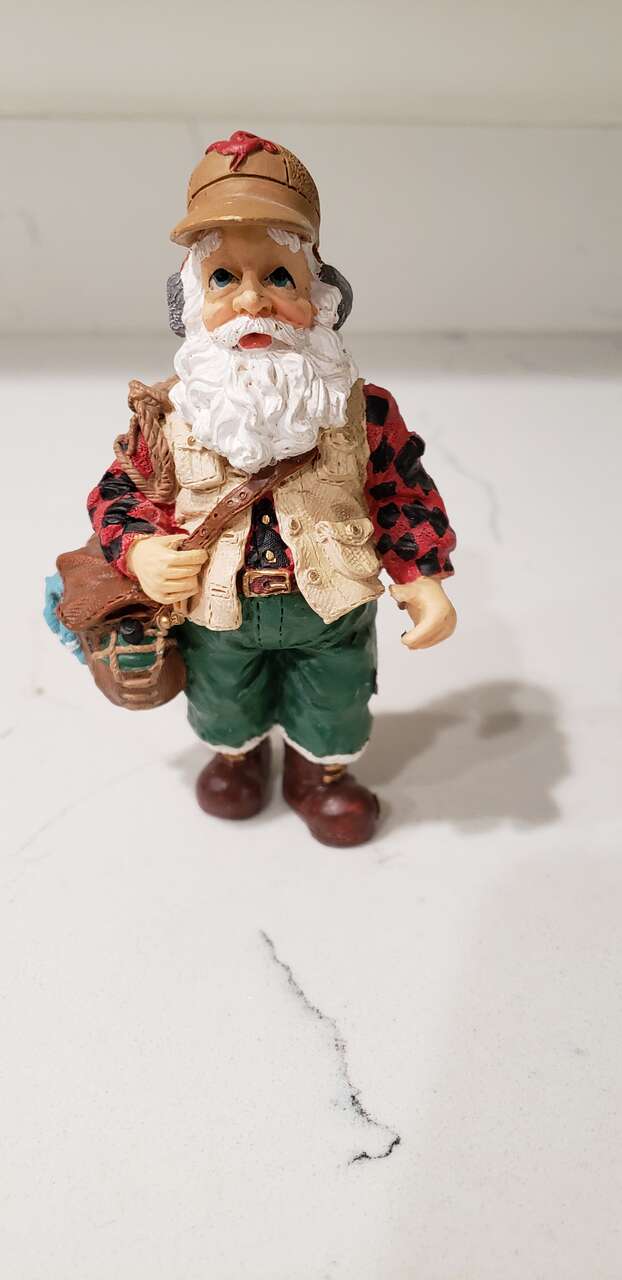 Resin Birding/Hunting Santa Figurine | Furniture | ksl.com