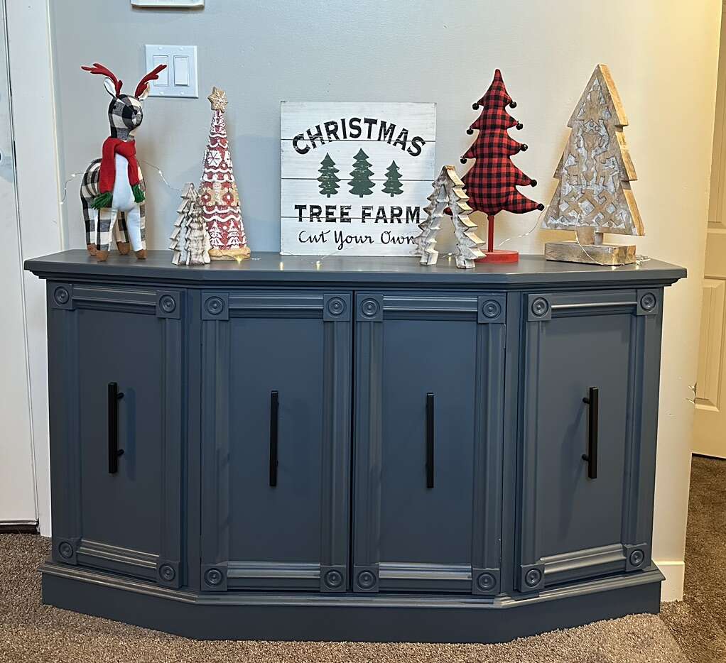 Buffet / Cabinet / Entry Table | Furniture | ksl.com