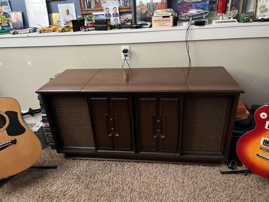 Zenith Stereo/Record Console Co… | Books and Media | ksl.com