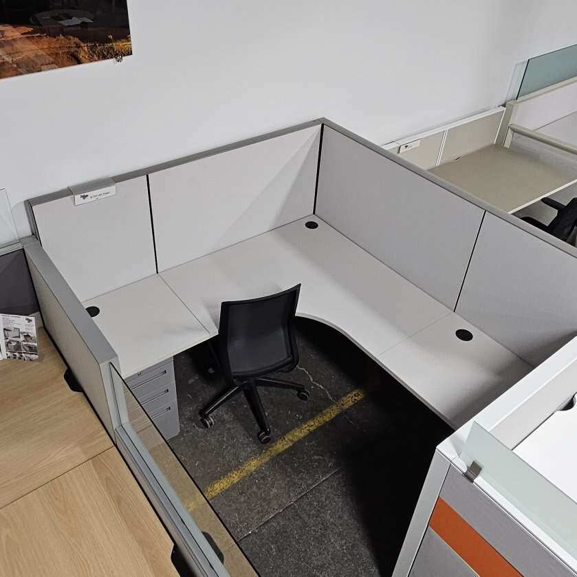 available - 6x6 workstations/ office … | Furniture | ksl.com