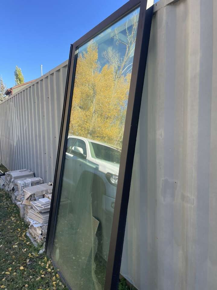 4’6”x8’10”x3” Double Pane Window | Home and Garden | ksl.com