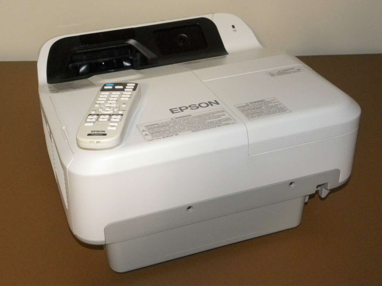Epson 685wi Ultra Short Throw 3500 … | Electronics | ksl.com