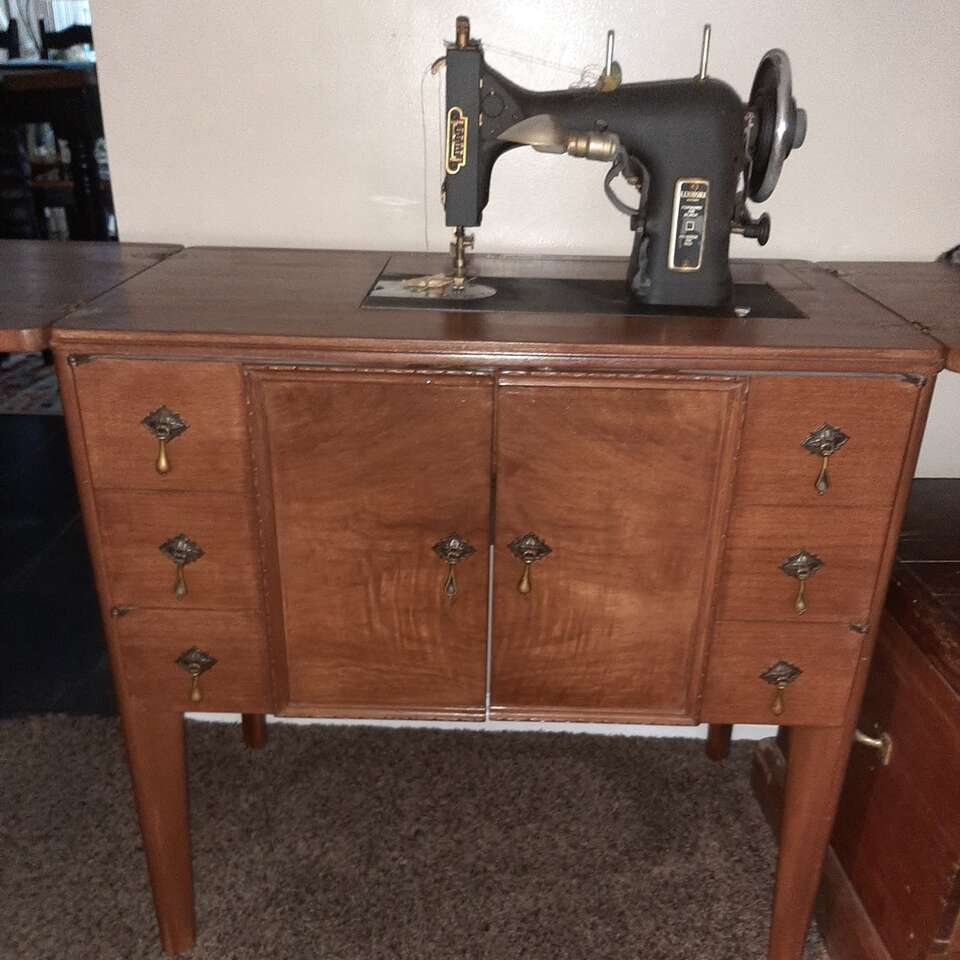 117. Kenmore Sewing Machine 1930s-40s W… | General | ksl.com