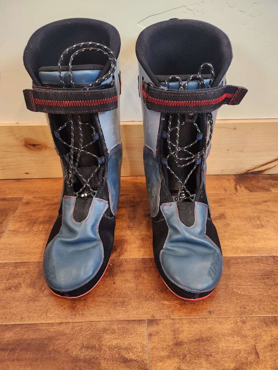 Zipfit ski boot liners - 29.5 | Winter Sports | ksl.com