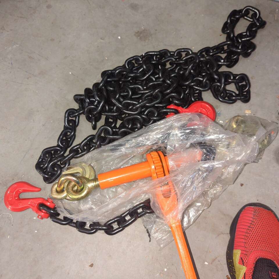Lashing and 18ft coated chain | Industrial | ksl.com