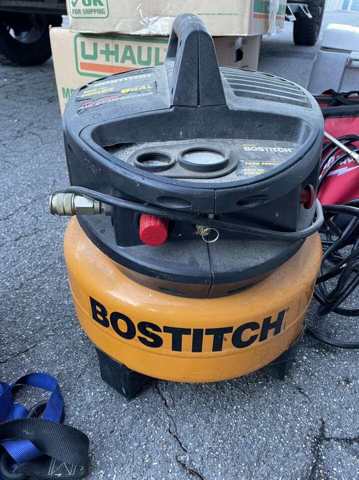 Bostitch 6gal Compressor | Industrial | ksl.com
