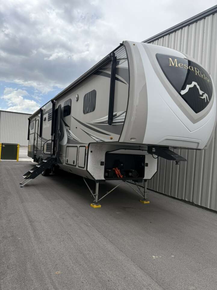 2021 mesa Ridge 427bhs | Travel Trailers, 5th Wheel | KSL Classifieds