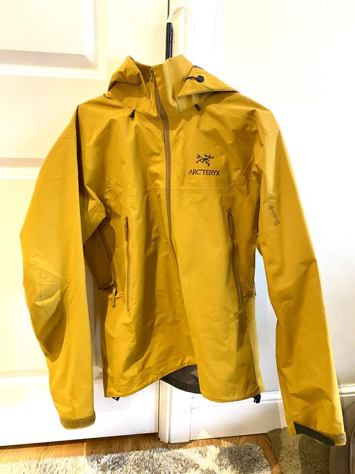 Arcteryx Beta AR Jacket Men’s Med… | Winter Sports | ksl.com