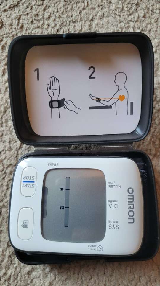 Omron BP652 Wrist Blood Pressure Monitor General ksl
