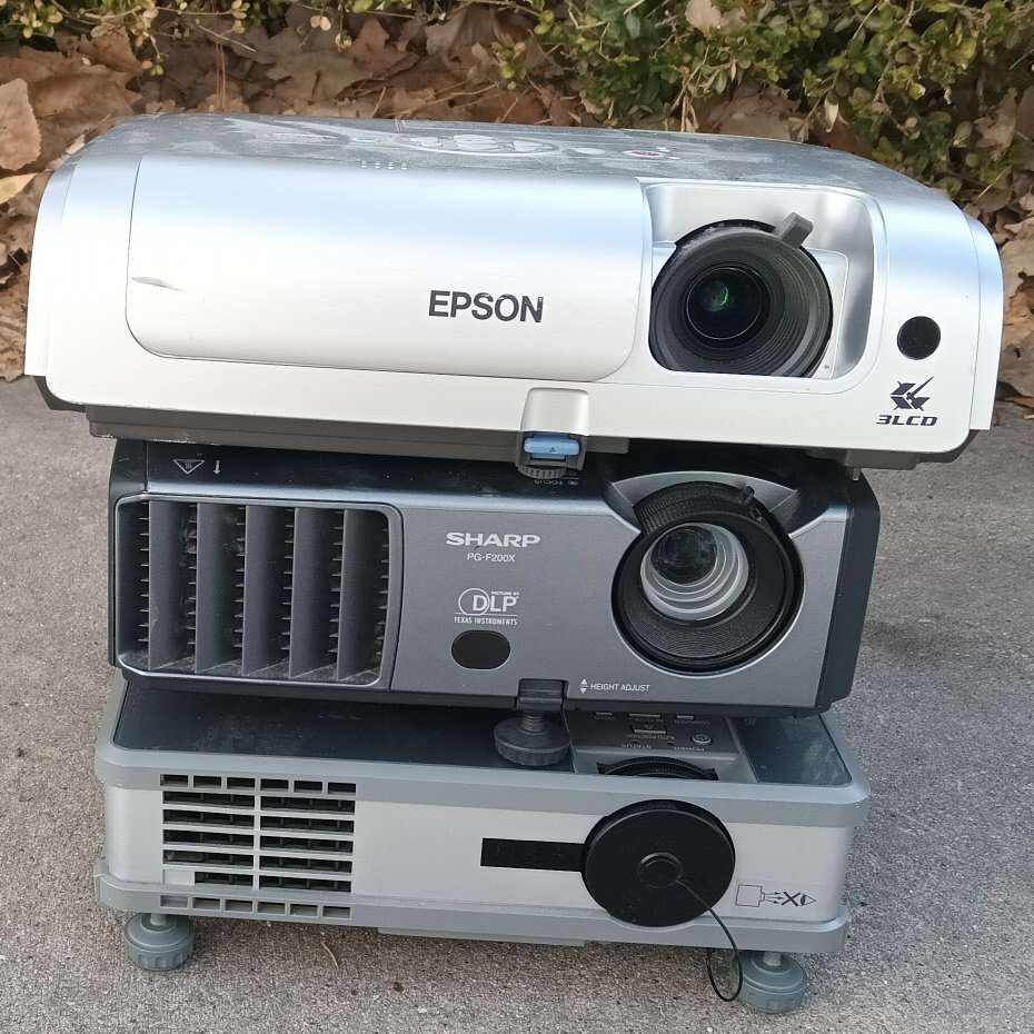 LCD Projectors | Electronics | ksl.com