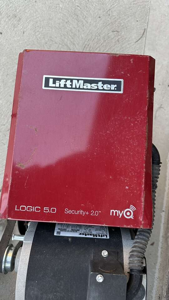 Lift Master Garage Door Opener | Home and Garden | ksl.com