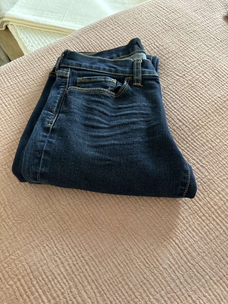 Womens Dark Wash Jeans 4/27 | Clothing and Apparel | ksl.com