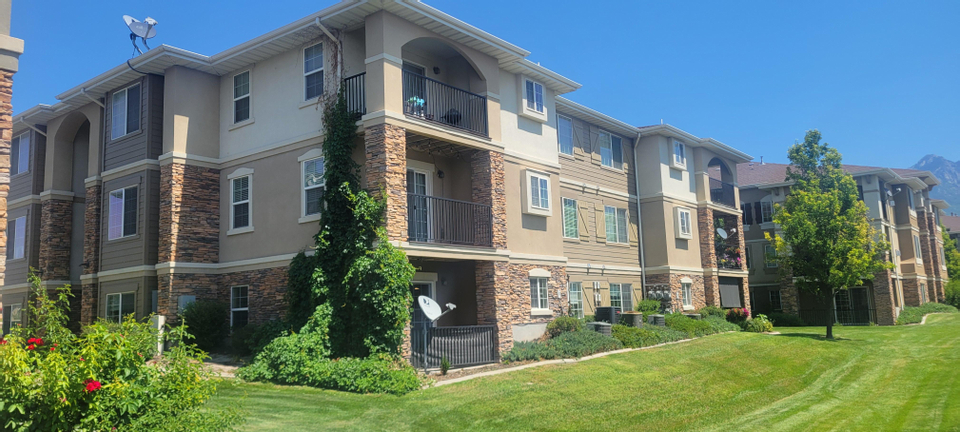 Condo/Multiplex For Rent at 208 Spencer Peak Way, Draper, UT 84020 ...