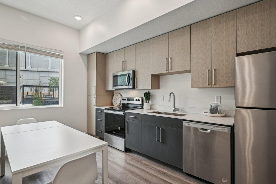 Apartment For Rent at 824 West 200 South, Salt Lake City, UT 84104 ...