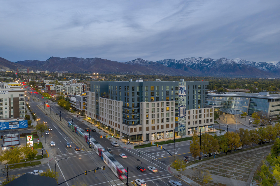 Apartment For Rent at 330 400 South, Salt Lake City, UT 84111 | KSL.com