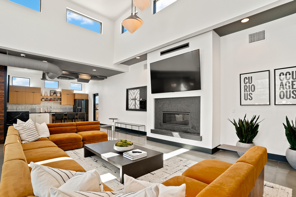 Apartment For Rent at 50 W 400 S, Layton, UT 84041 | KSL.com