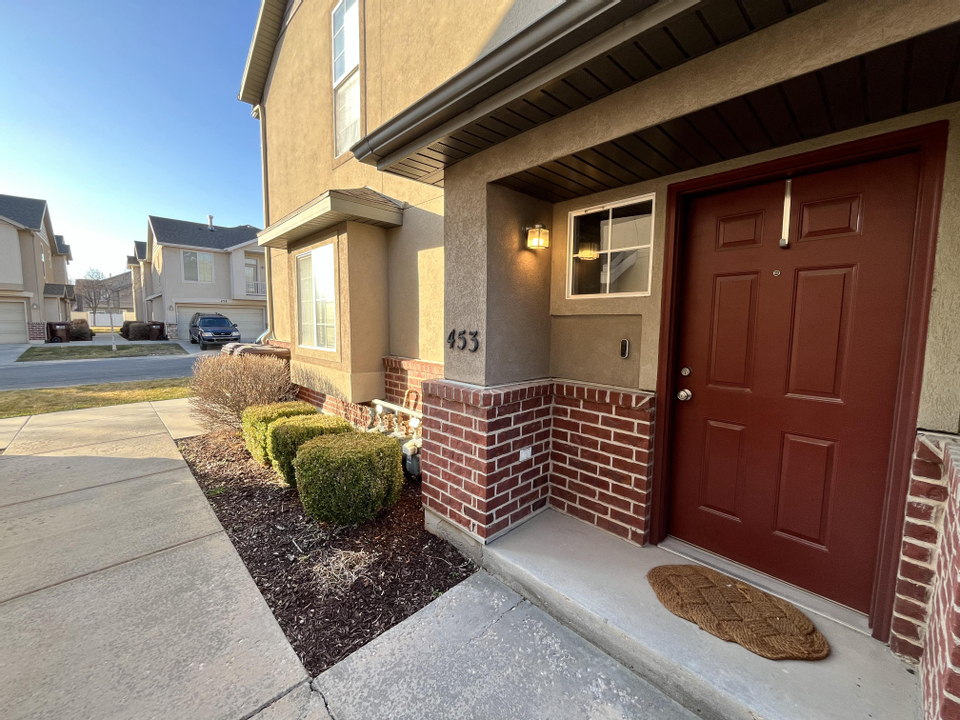 Condo/Multiplex For Rent at 453 Kent Lane, North Salt Lake, UT 84054 ...