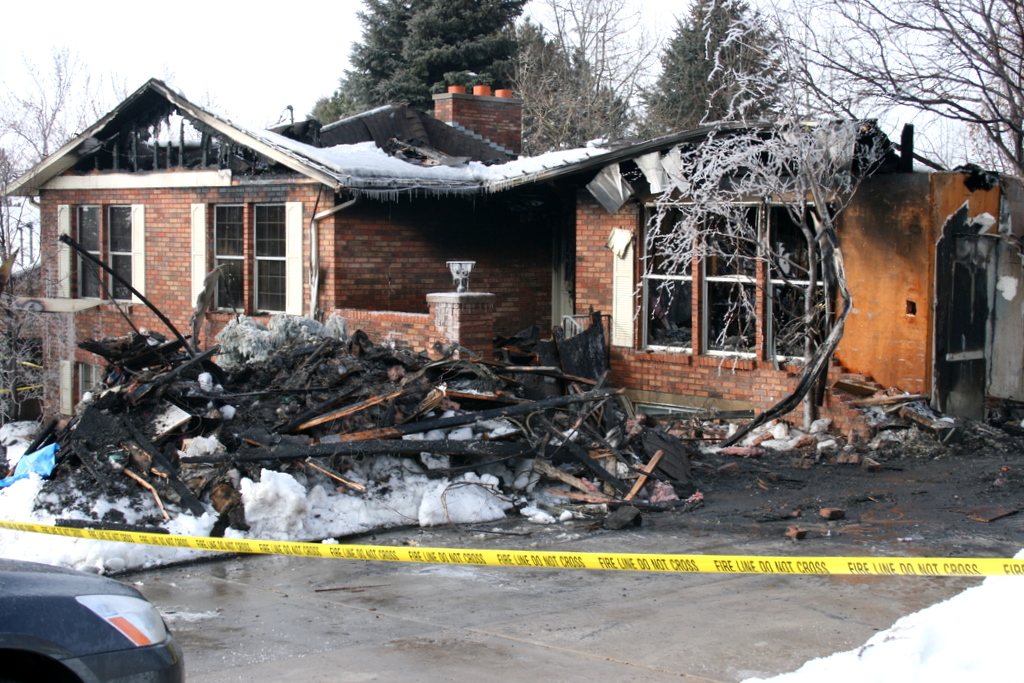 Pleasant View fire engulfs house; family left with nothing | KSL.com