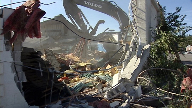 Riverdale Cinedome demolition begins | KSL.com
