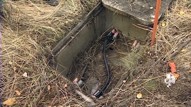 Copper wire thieves knocked out fiber optic cable | KSL.com