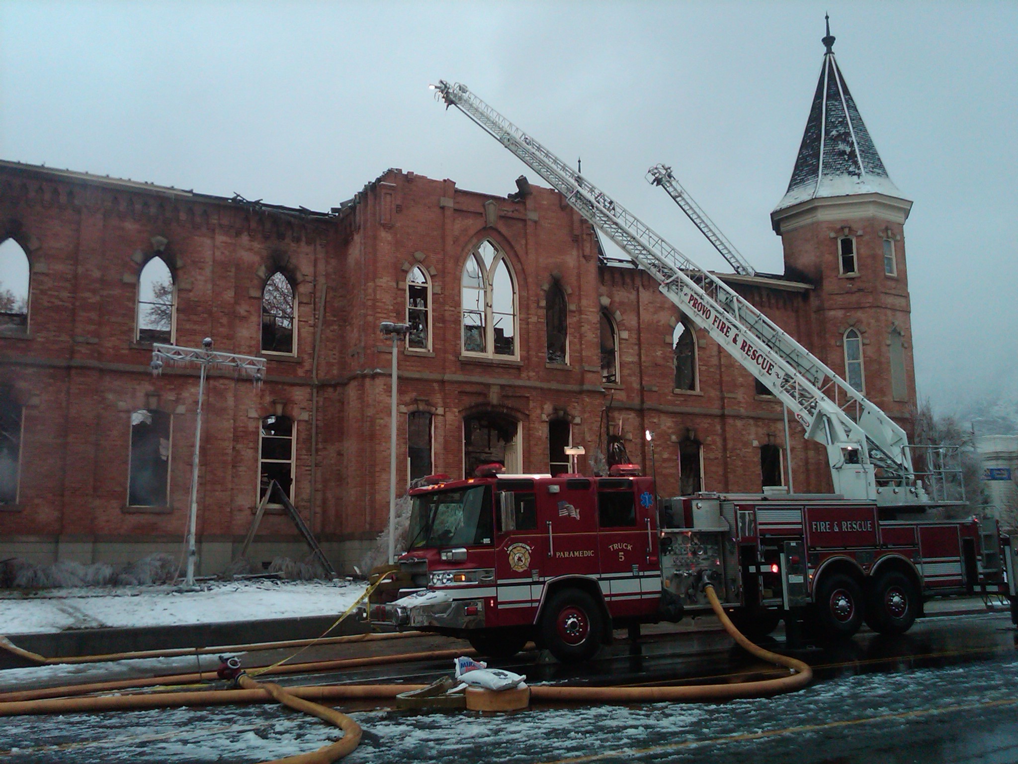 Provo firefighters still fighting tabernacle fire | KSL.com