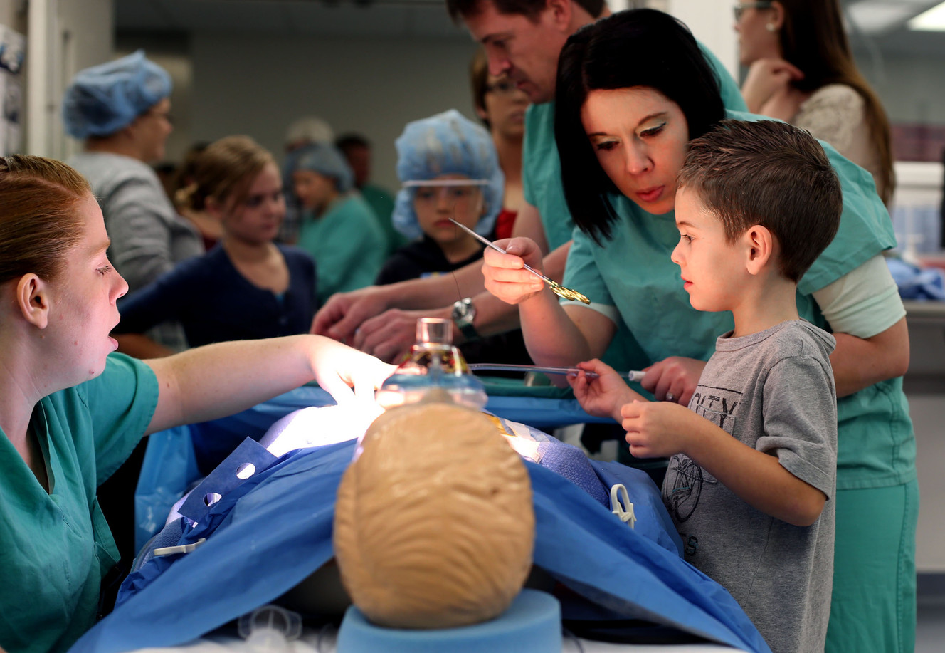 Kids get hands-on experience in Primary Children's operating room | KSL.com