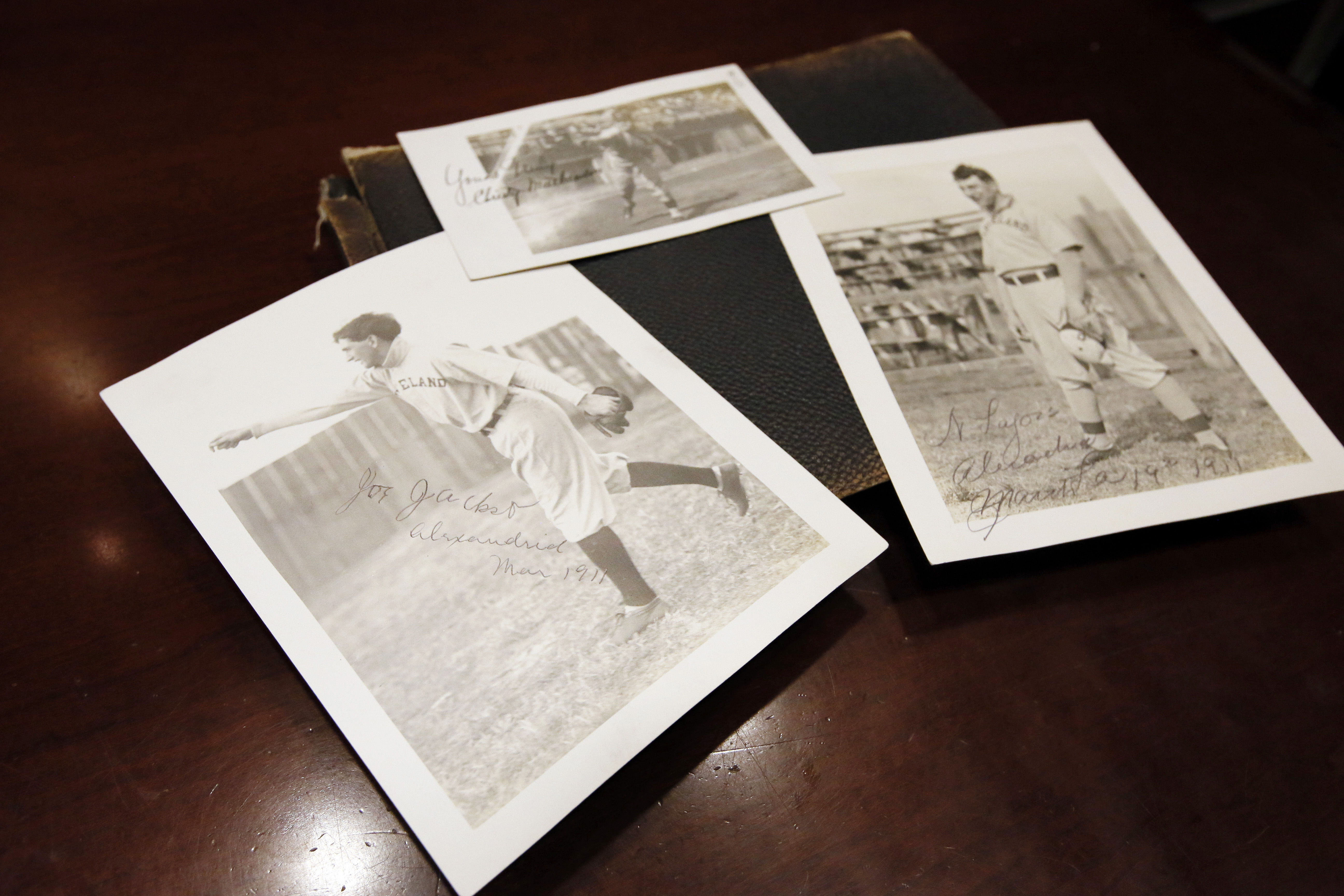 Rare Shoeless Joe Jackson autograph photo may bring $100K | KSL.com