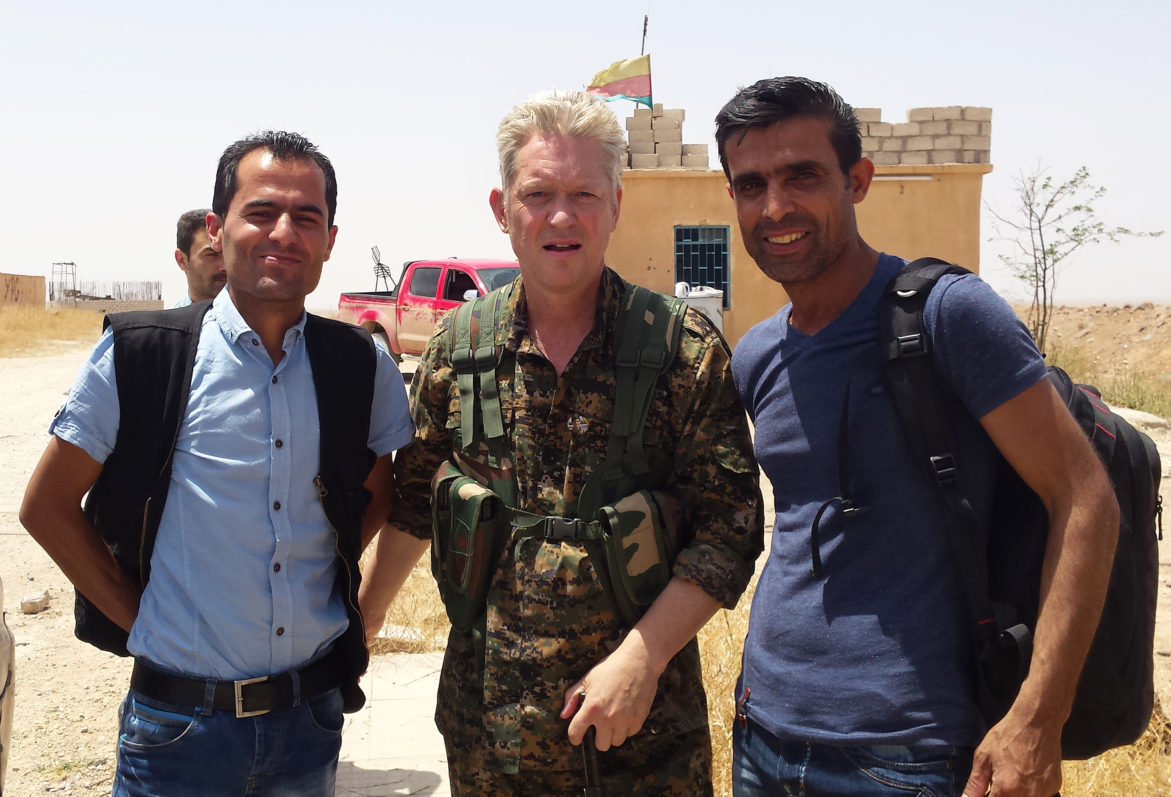British actor joins Kurds fighting Islamic State group | KSL.com