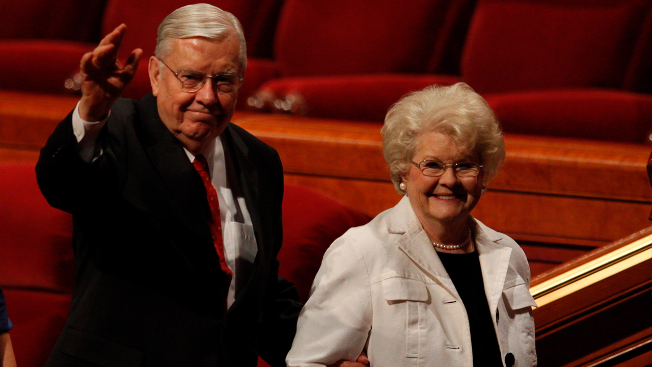 Barbara Ballard, wife of Latter-day Saint apostle President M. Russell ...